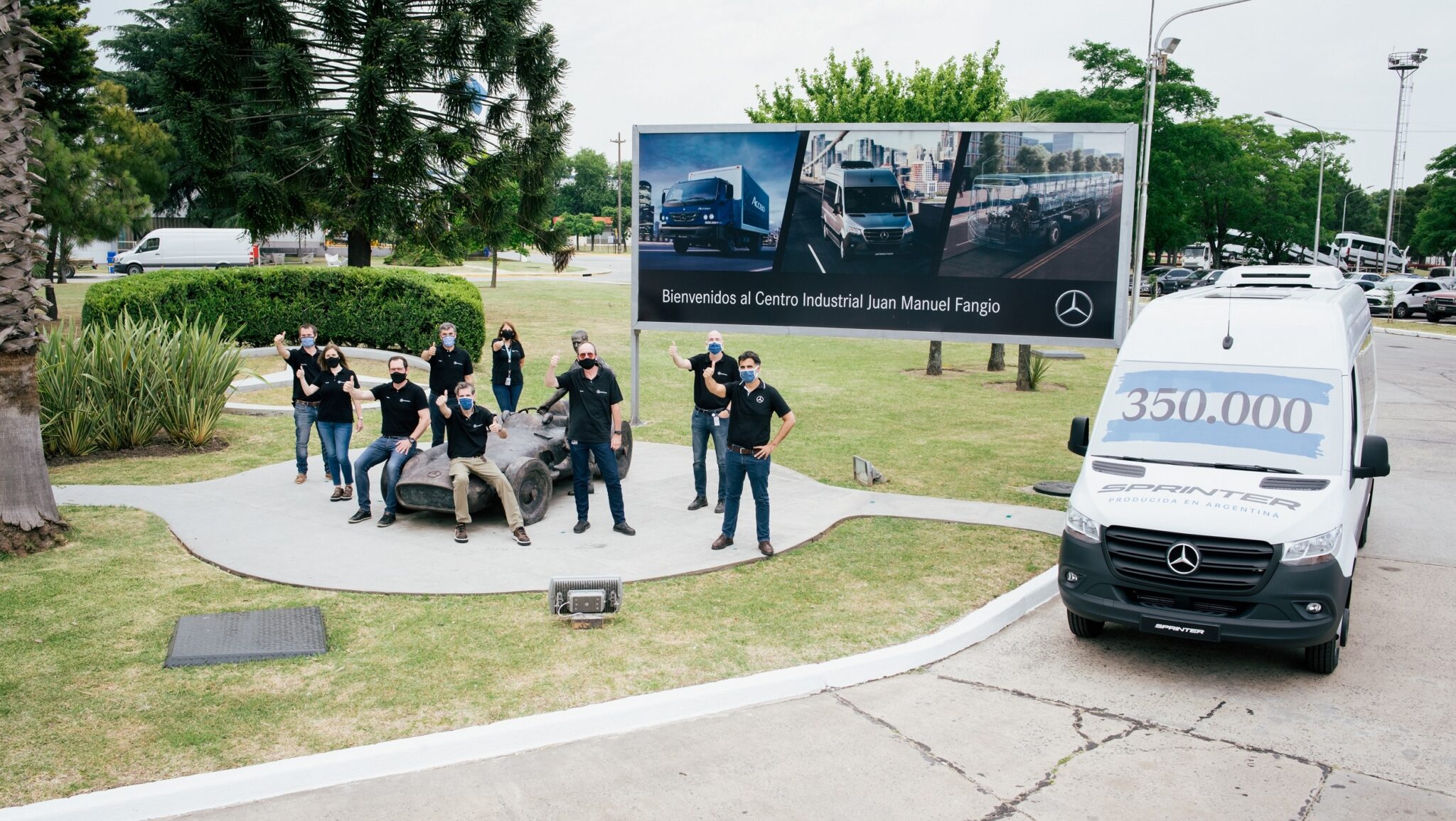 Mercedes-Benz celebra la producción de la unidad número 350.000 de la ...